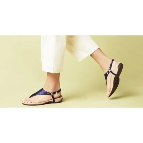 Vionic | Shoes | Vionic Womens Kirra Metallic Navy Thong Sandals Size ...